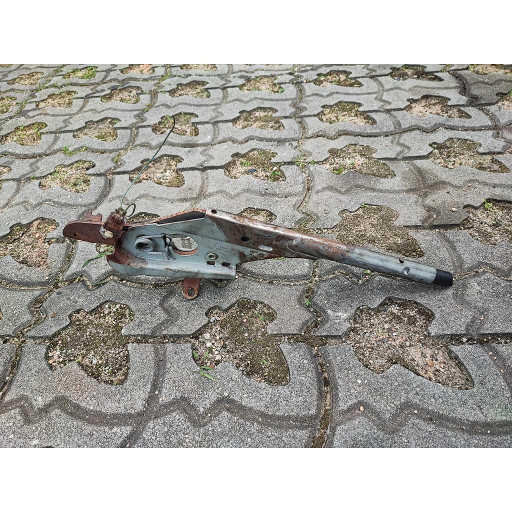 BMW E46 Handbrake Parking Brake Lever | Shopee Malaysia