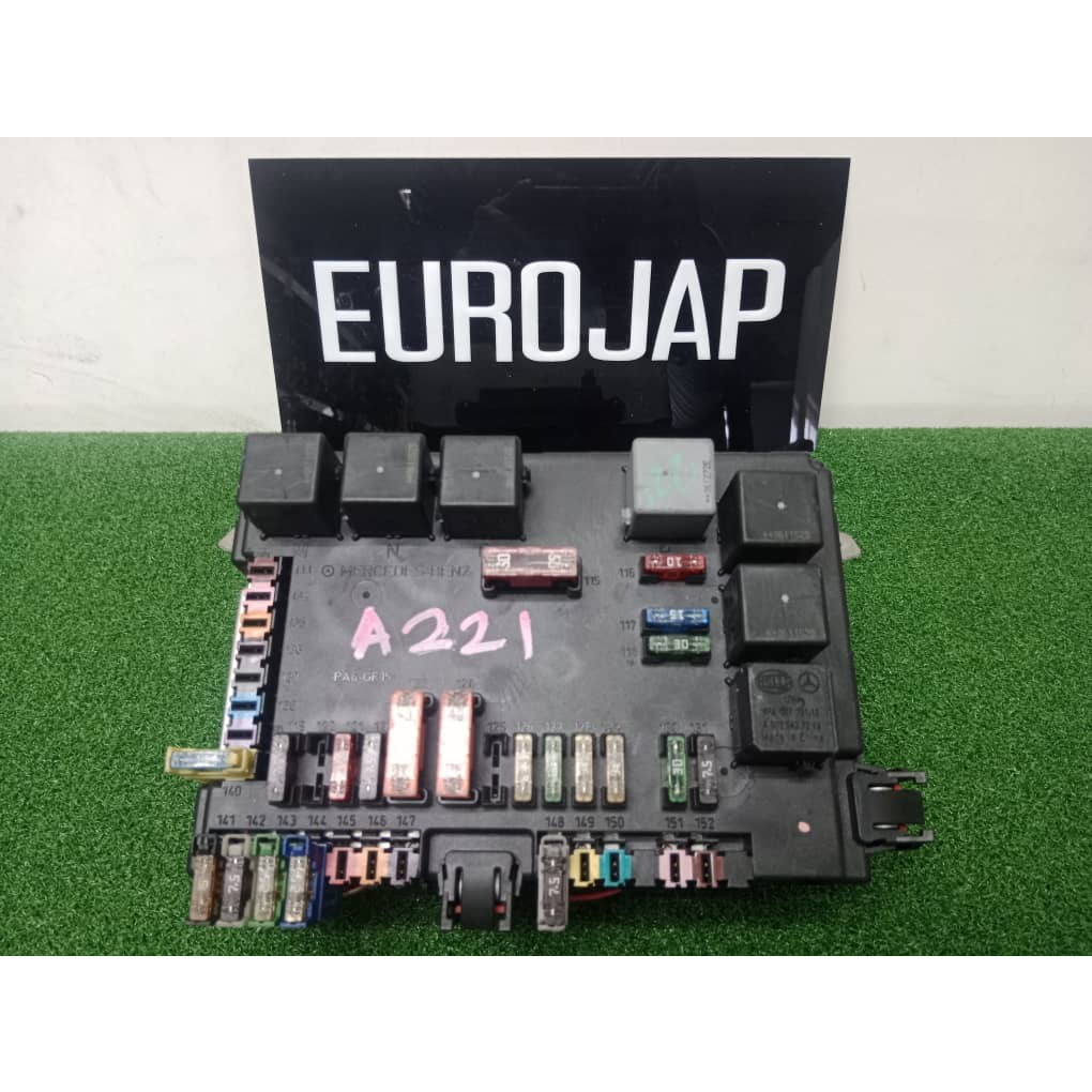 MERCEDES BENZ S-CLASS FUSE BOX [ A221 540 30 50 ] | Shopee Malaysia
