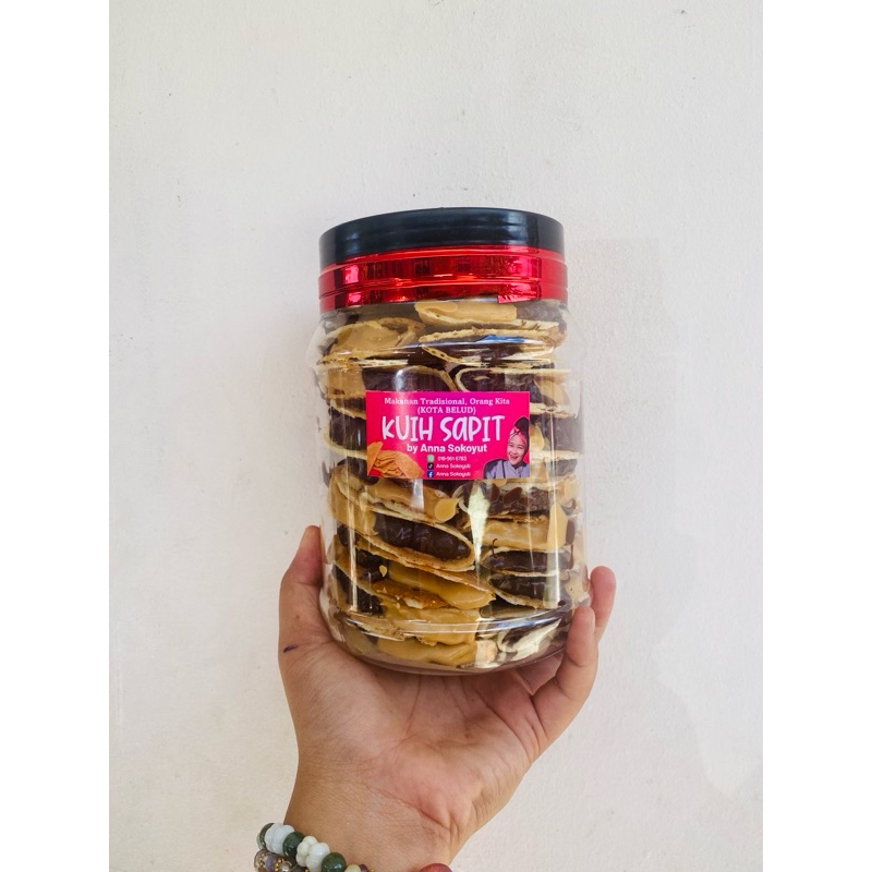 kuih sapit (coklat&kacang) RM16 | Shopee Malaysia