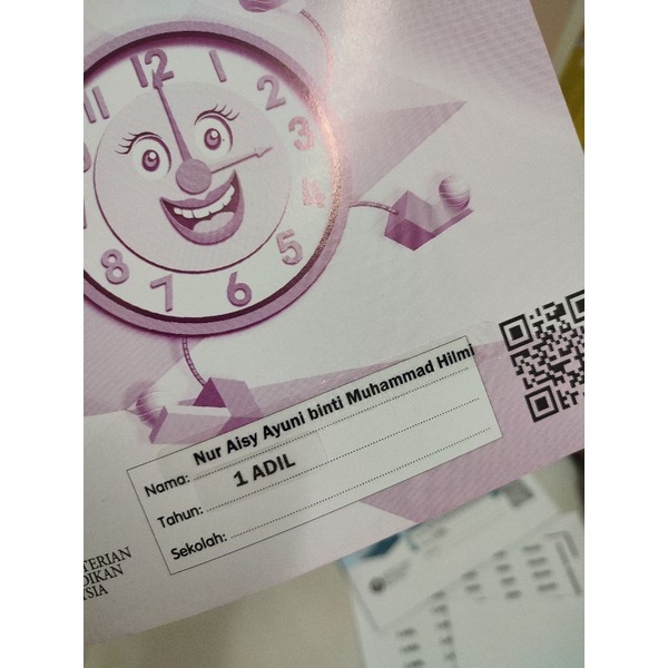 SIAP SEHARI Sticker Nama Murid Sekolah Sticker Buku Kalis Air Sticker ...