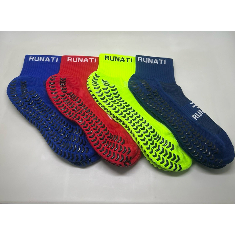 RUNATI STOKING SUKAN PENDEK (Tapak getah tak licin) | Shopee Malaysia