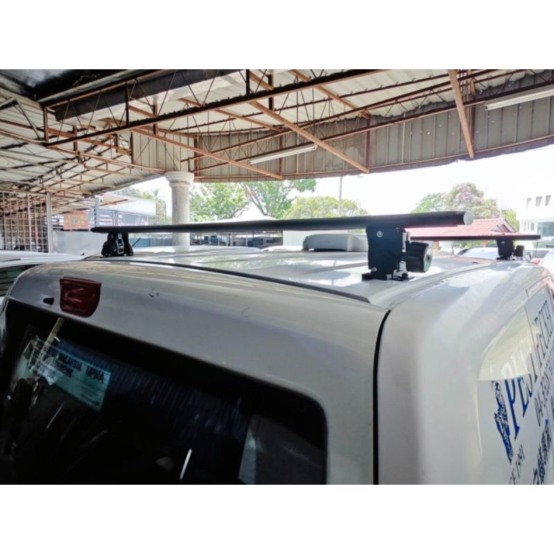 Nissan Urvan NV200 Roof rack with lock heavy duty no drilling at roof ...