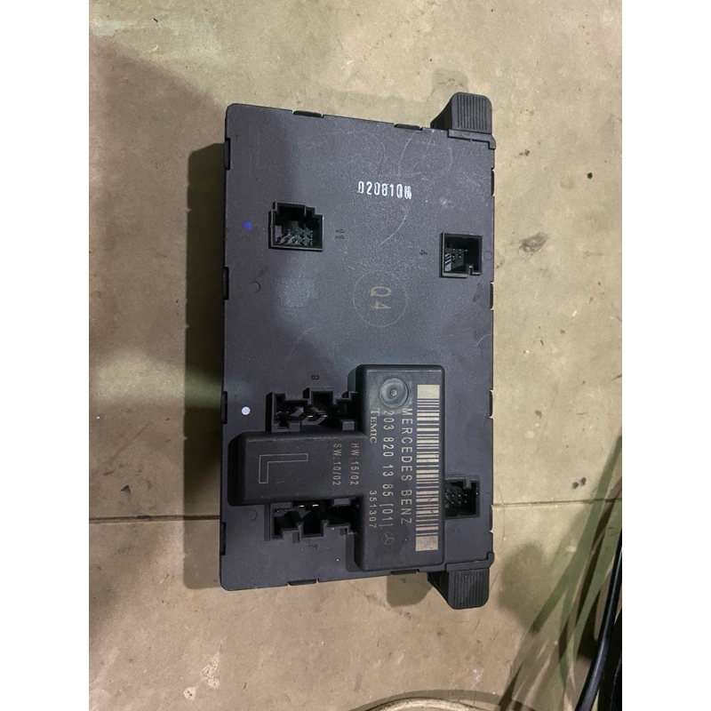 Mercedes W203 Original Door Control Module Front left door 203 820 1385 ...