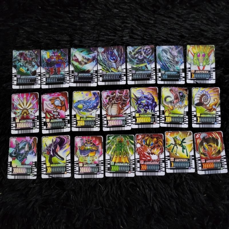 SET KO PVC 21pcs Repli + Chemy Card Cards Kad Kamen Rider Gotchard ...
