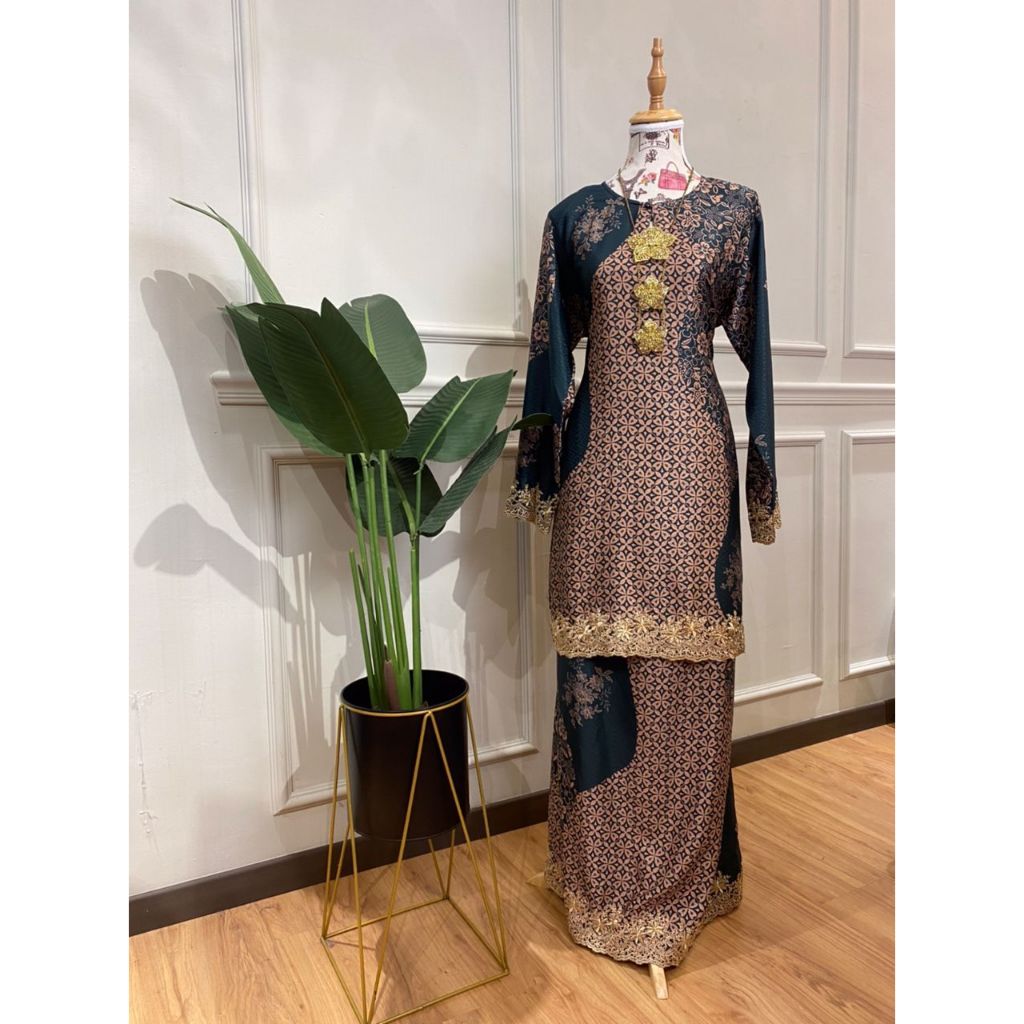 KURUNG MODEN SULAM BASYEERA (EDISI RAYA 2024) - CORAK RANDOM | Shopee ...