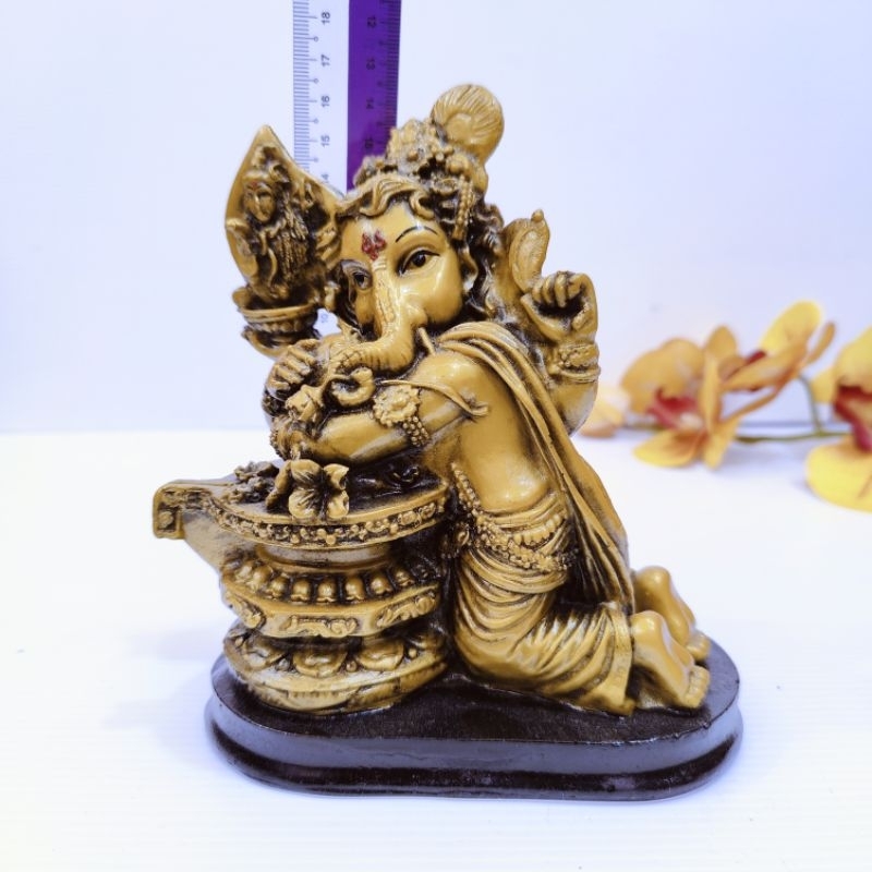 MMT TRADERS Antique Cute Hugging/Holding Shivling Statue Ganesha Idol ...