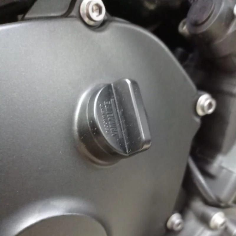 Yamaha R6 R1 MT07 XJ6 MT09 plug oil level / oil filler cap / penutup ...