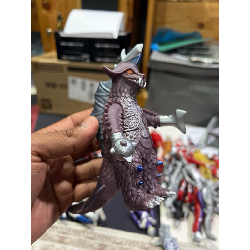 Ultraman spark doll Kaiju with live sign Bandai sec.A | Shopee Malaysia