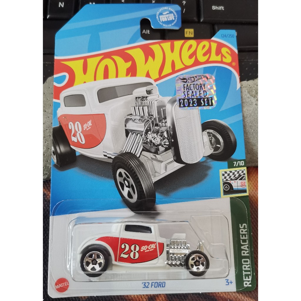 (CLEARANCE) HOTWHEELS 2023 FACTORY SEALED MASTERCASE HW RETRO RACERS 32 ...