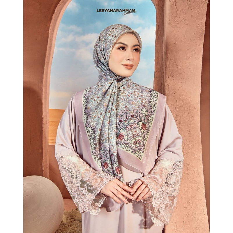 LEEYANARAHMAN Tudung bawal printed Square Arabesq bidang 45 cotton ...