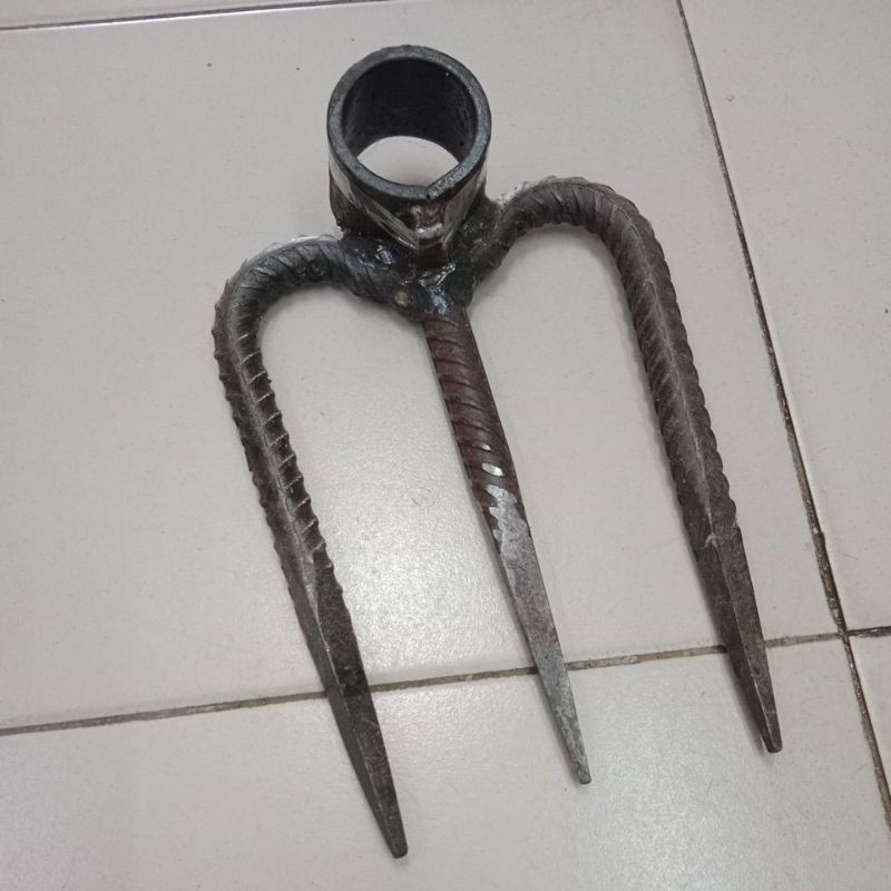 CAKAR BESI TEBAL TAJAM DAN KUKUH TAHAN LASAK | Shopee Malaysia