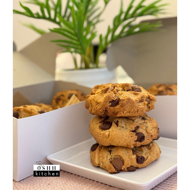 Oshh Kitchen Soft Cookies (NYC Cookies) Jumbo Size Premium Ingredients ...
