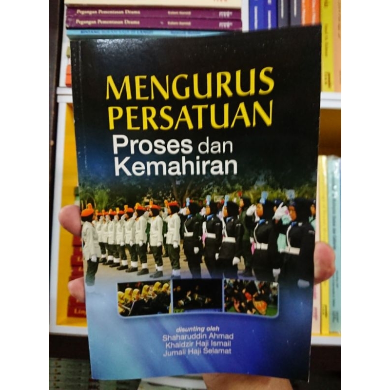 Mengurus persatuan proses dan kemahiran (rak UKM) | Shopee Malaysia