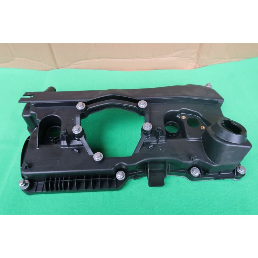 BMW N46 VALVE COVER 11127568581 | Shopee Malaysia