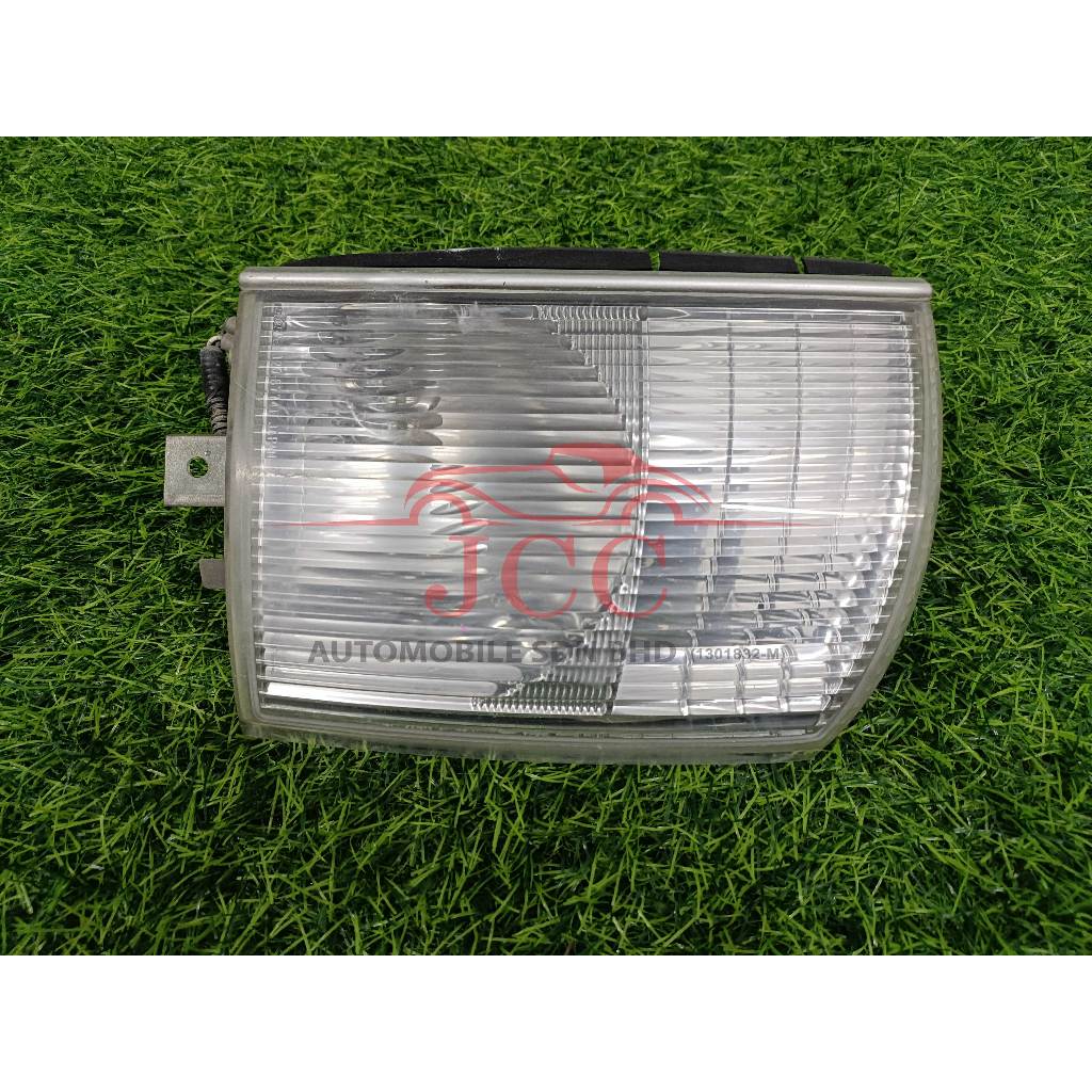 FUSO CANTER TRUCK (FE71,FE83,FE85) 2006 REAR LAMP (RH) JAPAN USED [2F ...