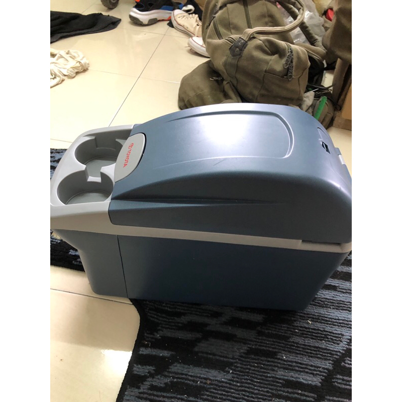 Toyota cooler box for all Toyota car | Shopee Malaysia
