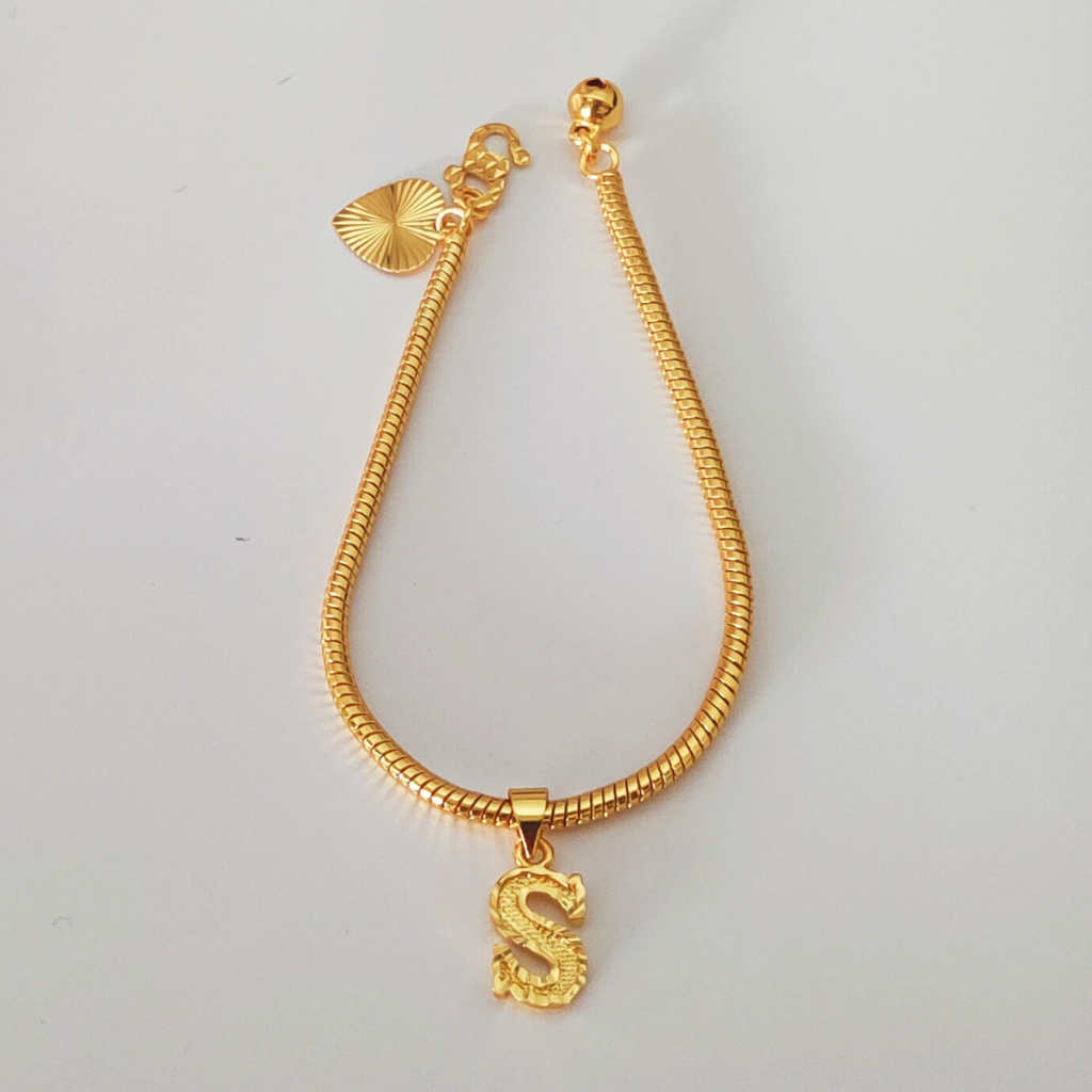 Bracelet Rantai Tangan Perempuan dan Loket Huruf Emas Bangkok Women ...