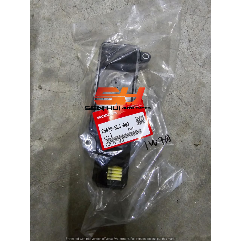 Honda CIVIC / CRV / HRV CVT FILTER 25420-5LJ-003 Genuine Part | Shopee ...