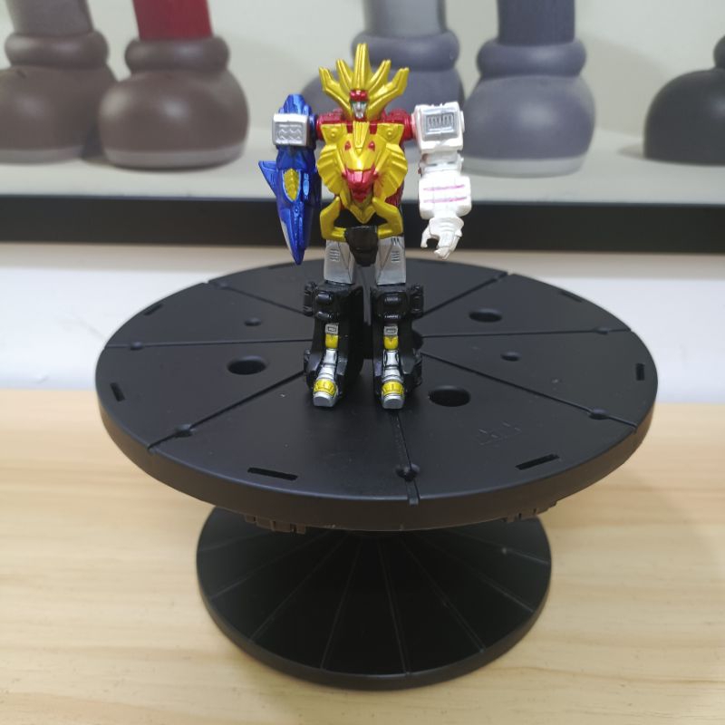 Bandai Power Rangers Wild Force Hyakujuu Sentai Gaoranger Gaoking HG ...