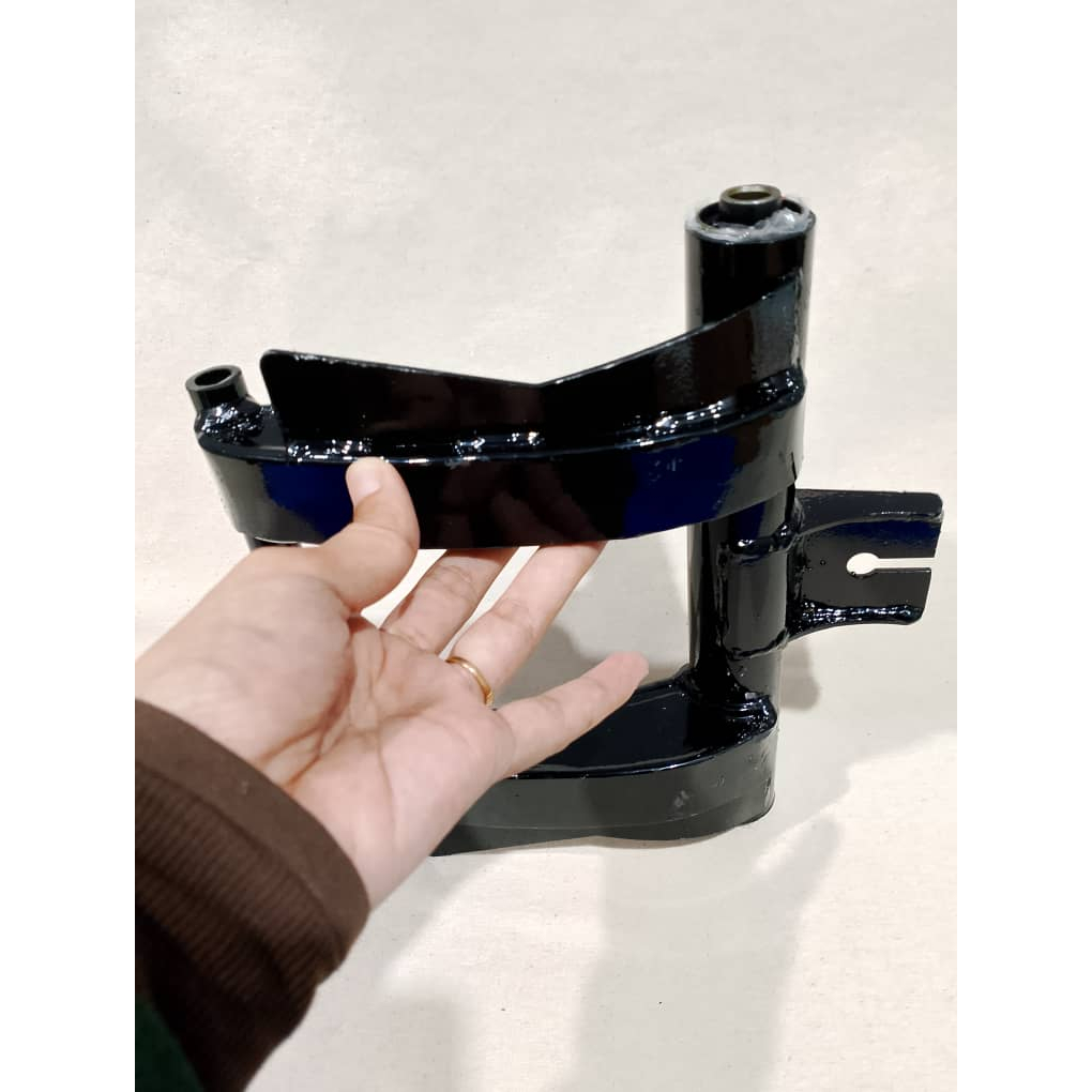 HONDA ADV150 PCX150 ENGINE MOUNTING EXTENDER 3CM / 4CM BRACKET GANTUNG ...