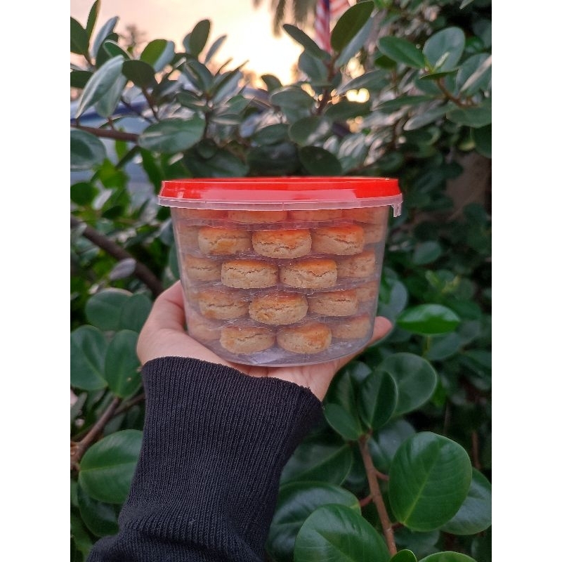BISKUT MAZOLA 🔥 LEMAK MANIS MASIN 🔥 | Shopee Malaysia