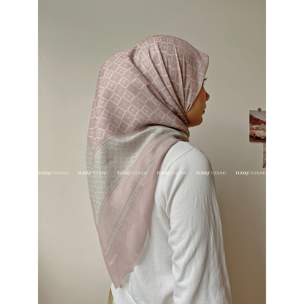 TUDAY TUDUNG BAWAL MONOGRAM COTTON VOILE BIDANG 48 / 50 HIJAB PRINTED ...