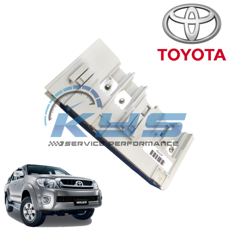 82620-71010 MAIN FUSE BOX FUSIBLE LINK BLOCK # TOYOTA HILUX VIGO 2.5 ...