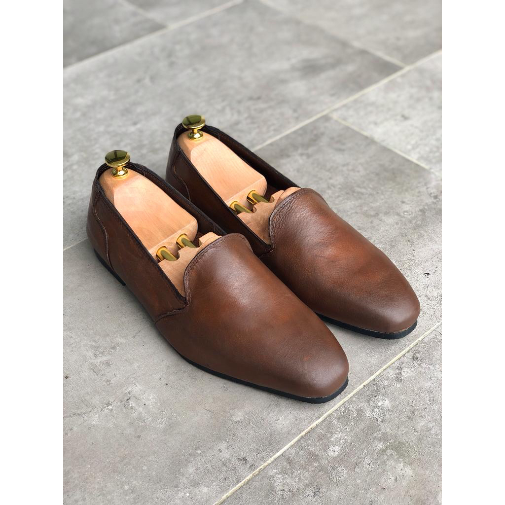 Lanbaharin New Classic Glossy Sand | Shopee Malaysia