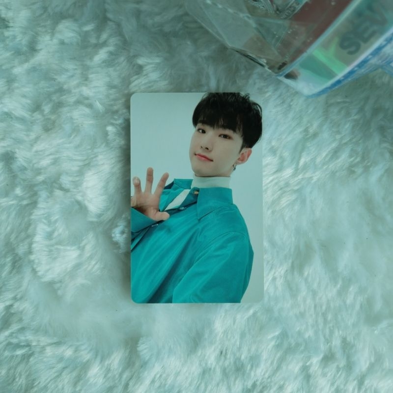 Seventeen Hoshi Horanghae Seasons Greetings Japan 2022 | Shopee Malaysia