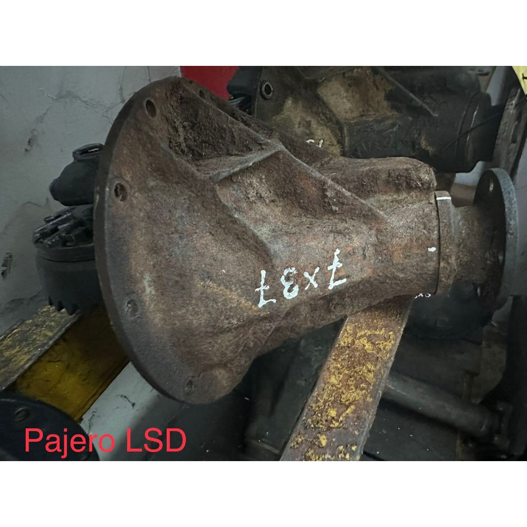 MITSUBISHI PAJERO 4M40 4D56 LSD MODEL DIFFERENTIAL REAR GEAR AXLE REAR ...