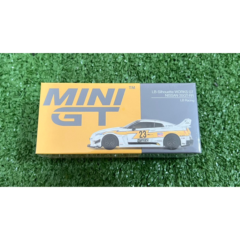 Mini GT 1/64 #528 LB-Silhouette Works GT Nissan 35GT-RR Ver.1 LB Racing ...