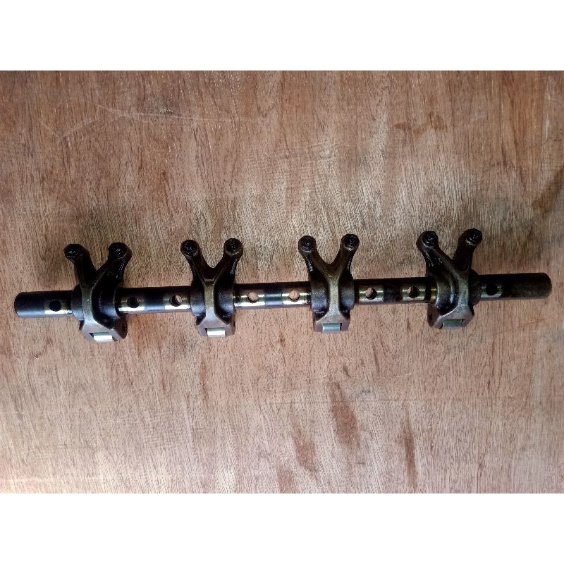 ROCKER ARM WIRA 1.6 SINGLE CAM SET (C) | Shopee Malaysia