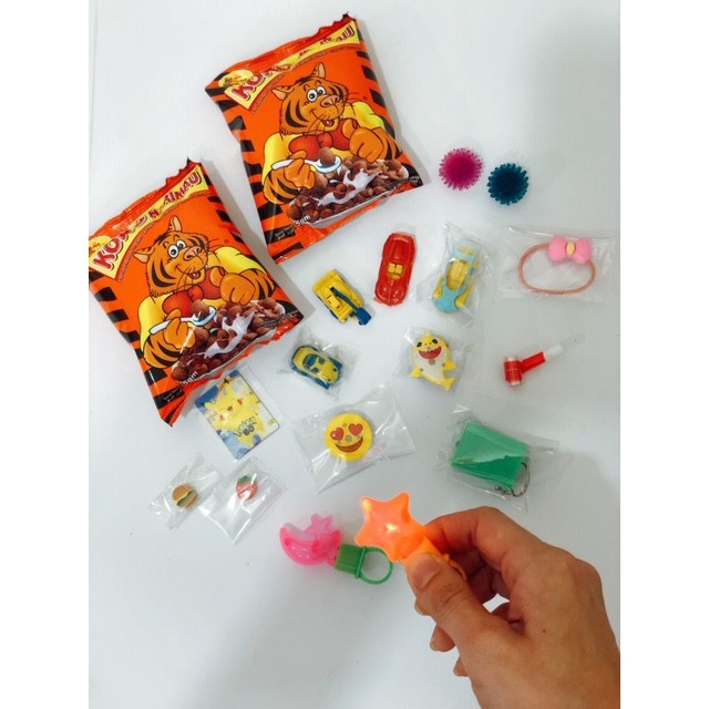 Koko Tiger Chocolate Flavoured Crackers / Koko Harimau Chocolate ...