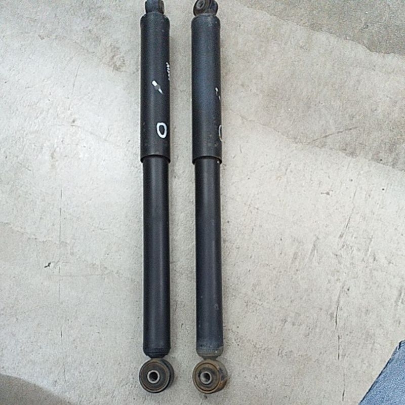Perodua MYVI LagiBest Absorber Rear Used | Shopee Malaysia