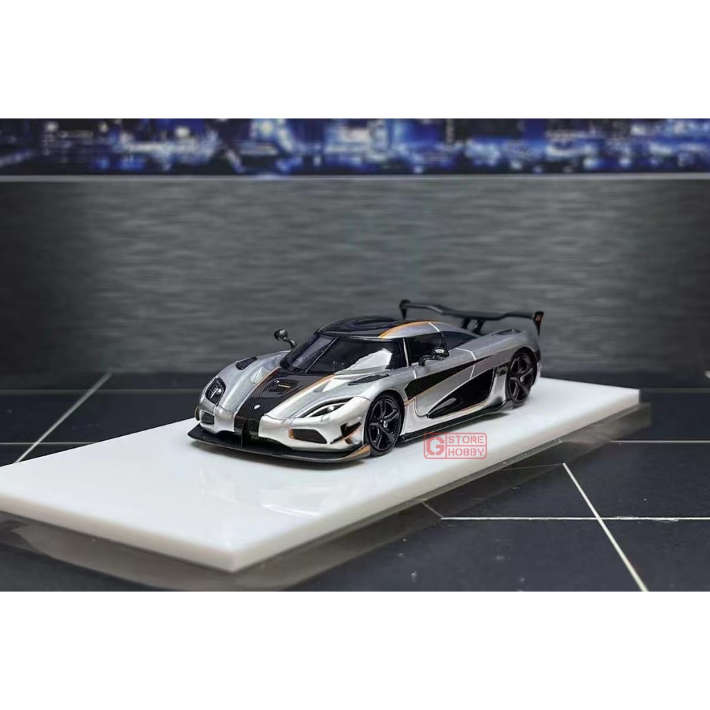 XKE-MODEL 1/64 KONISEG AGERA RS SILVER CARBON PLATE | Shopee Malaysia