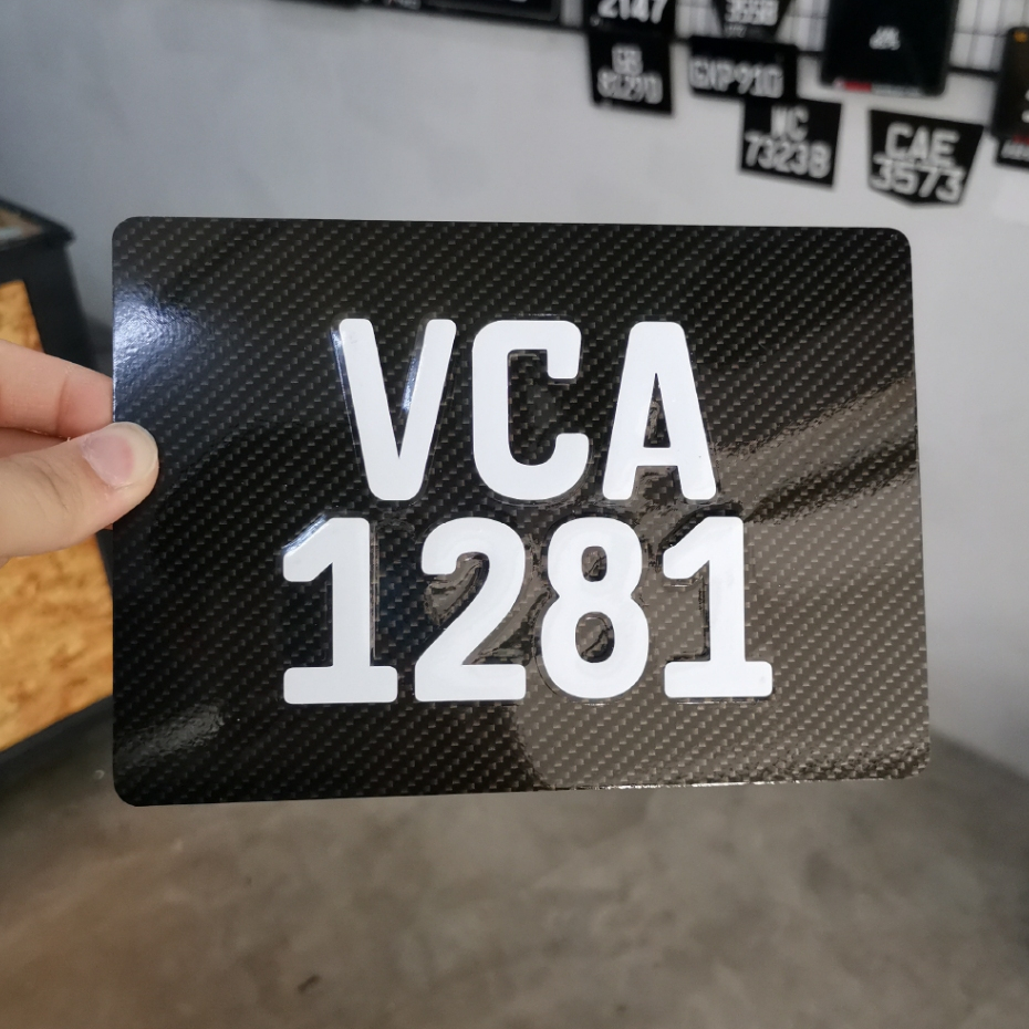 (A) Tracwrap Carbon Fiber No Plate Motor Besi Ketuk EURO Design No ...