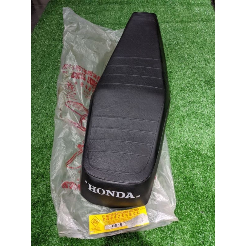 NOS Honda Fame seat tapak besi motor GB6 tempat duduk new old stock ...