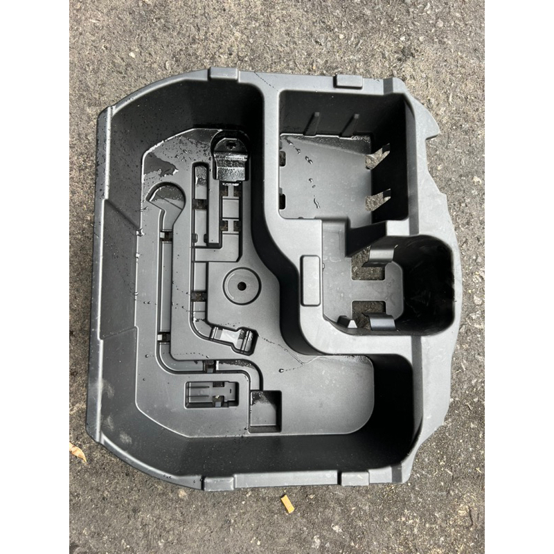 PRIUS C NHP10 REAR TOOL BOX USED JAPAN | Shopee Malaysia