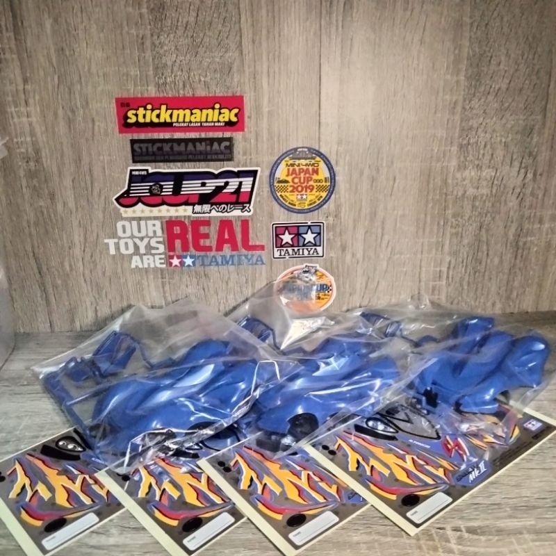 TAMIYA SPIN.AXE ORIGINAL COWL AND STICKERS (TAPAWw ALL) | Shopee Malaysia