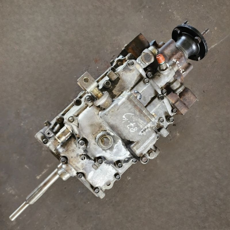 Nissan UD YU41 FD46 4.6 manual gearbox transmission REBUILD | Shopee ...