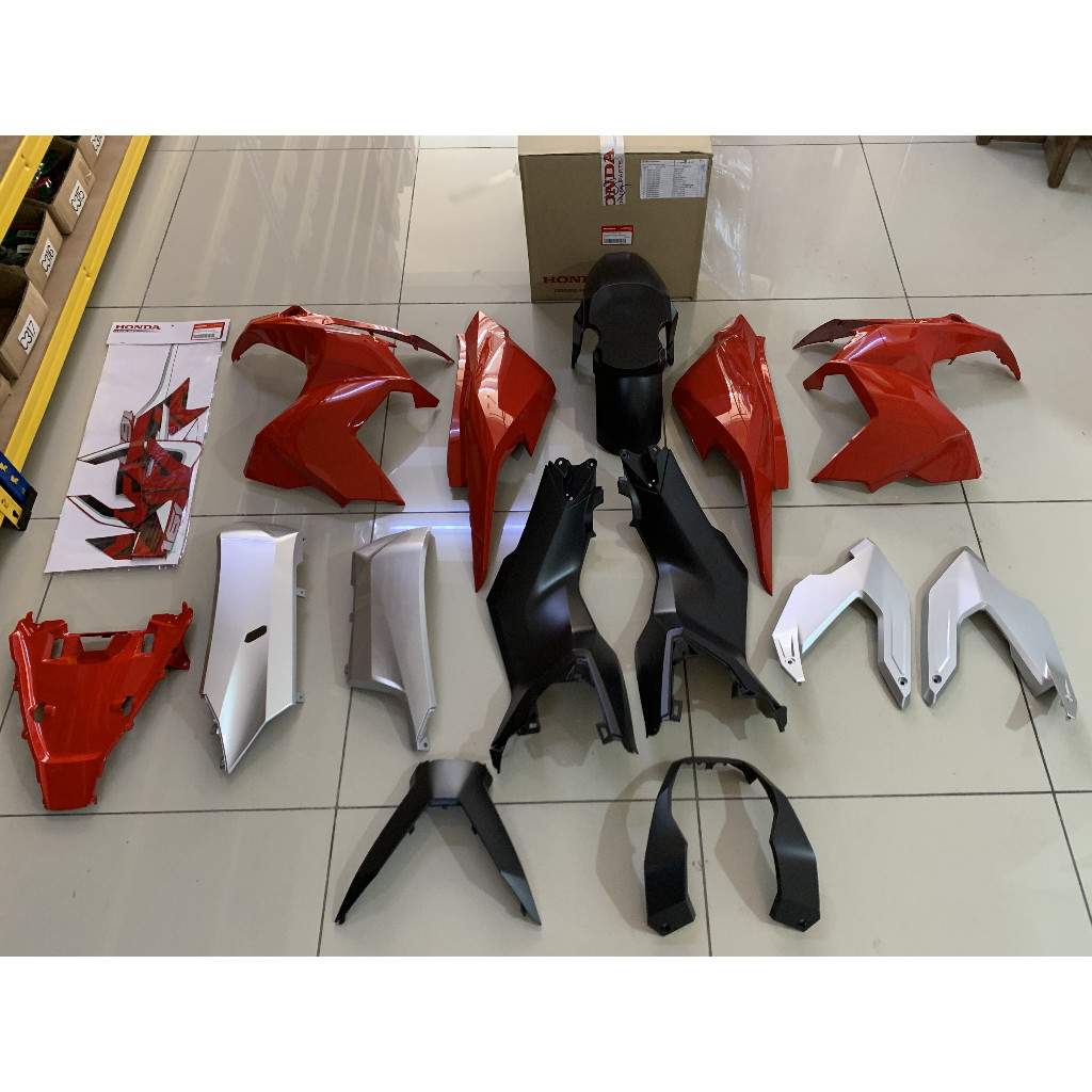 HONDA SCOOTER ADV160 BODY COVER SET WITH STICKER ORIGINAL HONDA RED ...