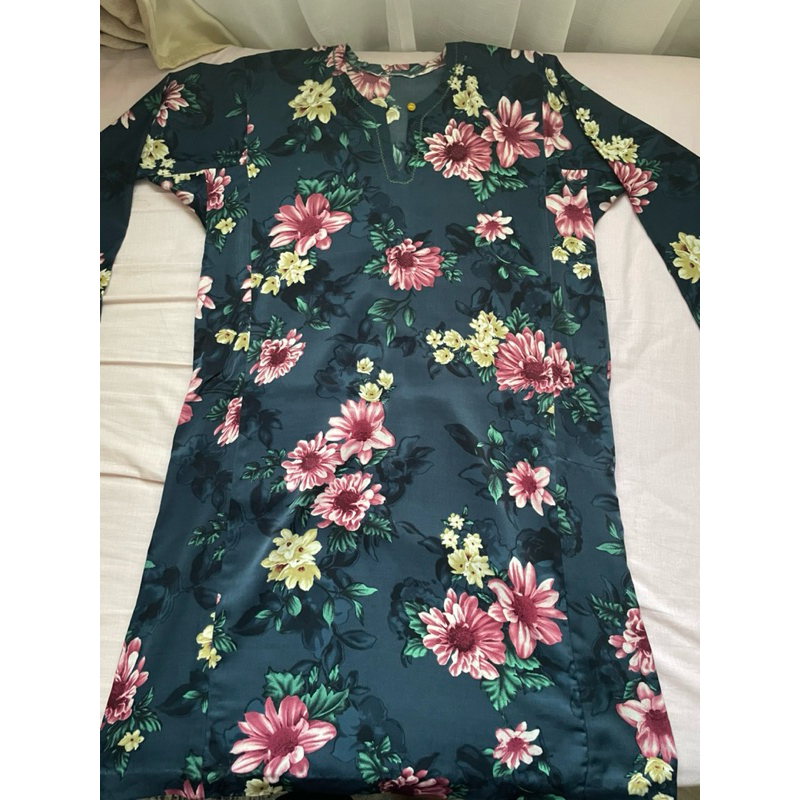 PRELOVED BUNDLE BAJU KURUNG BERCORAK TRADISIONAL | Shopee Malaysia