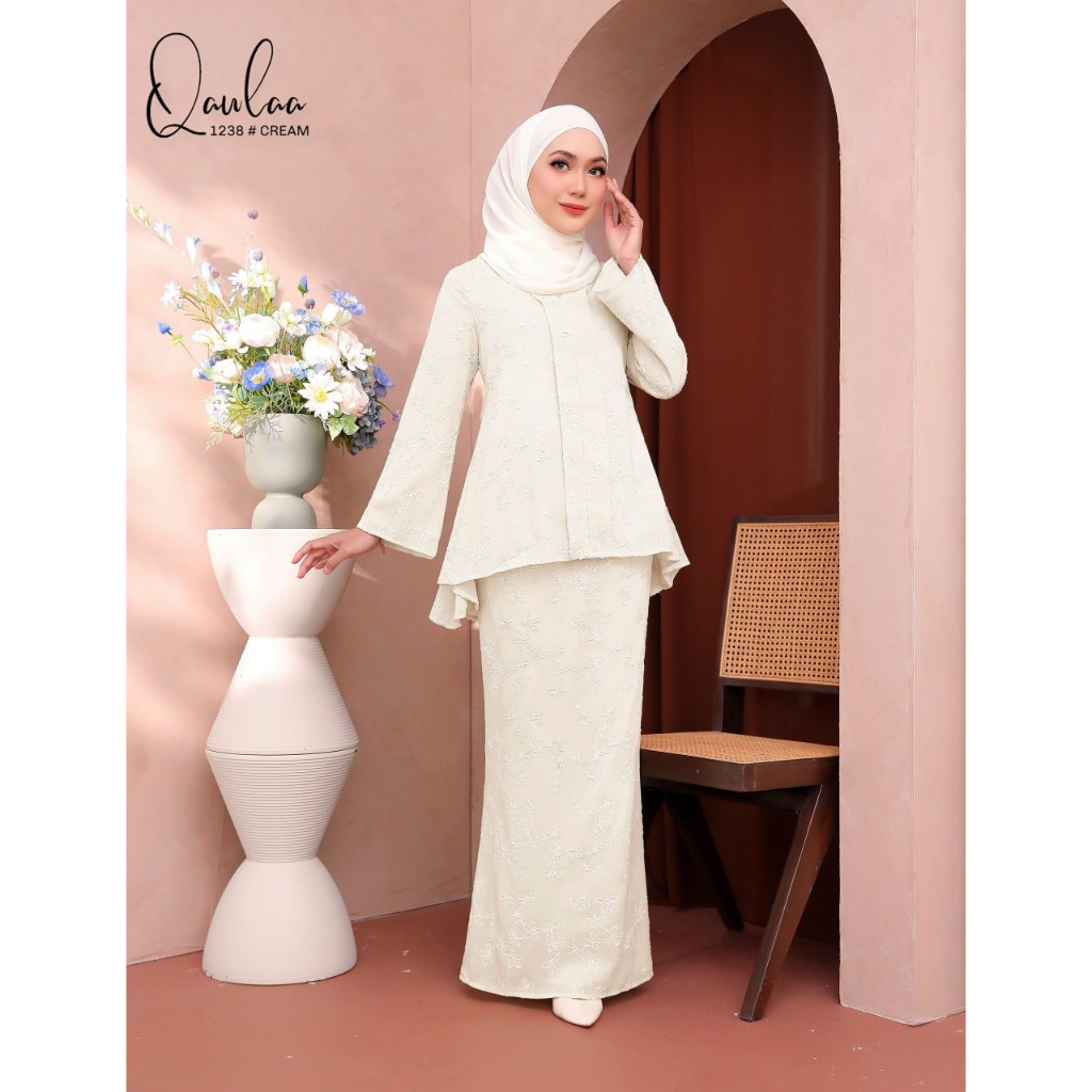 Readystock Qawlaa Kebaya Moden Flower Embroidery Chiffon Full Lining ...