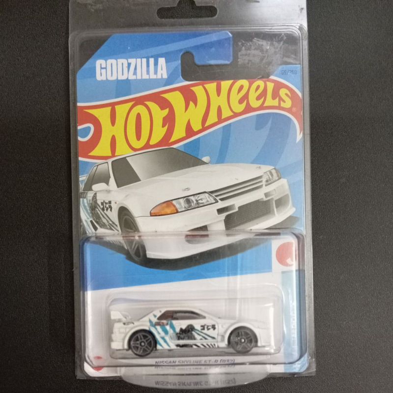 Hotwheels skyline R32 Godzilla | Shopee Malaysia