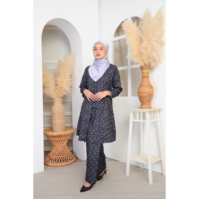 BAJU KEBAYA KEBARUNG KOTA BHARU BY SABBENA.KL | Shopee Malaysia