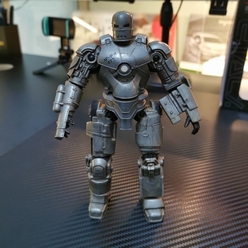 Hasbro IRON MAN [MARK 1] marvel legends | Shopee Malaysia