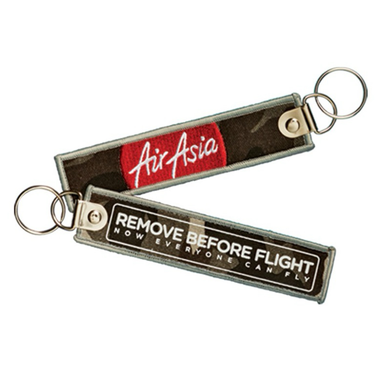 AIRASIA REMOVE BEFORE FLIGHT KEYCHAIN (CAMO) | Shopee Malaysia