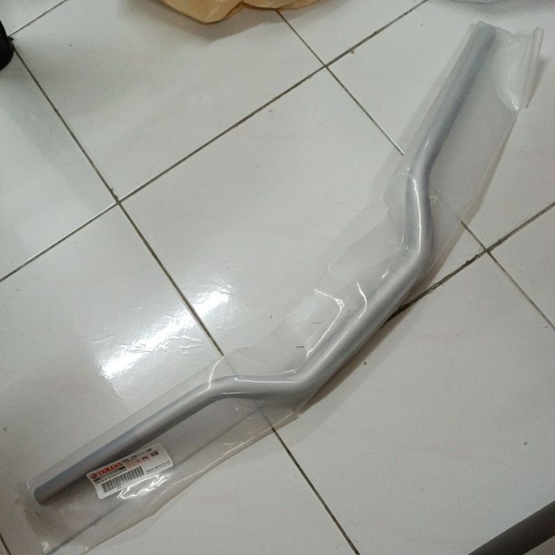 Yamaha MT09 V1 MT-09 V2 handlebar Genuine Yamaha | Shopee Malaysia