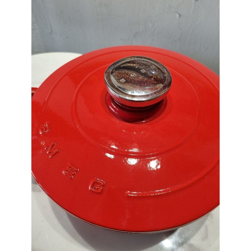 SMEG Cast Iron Casserole Pot Iron 24cm | Shopee Malaysia