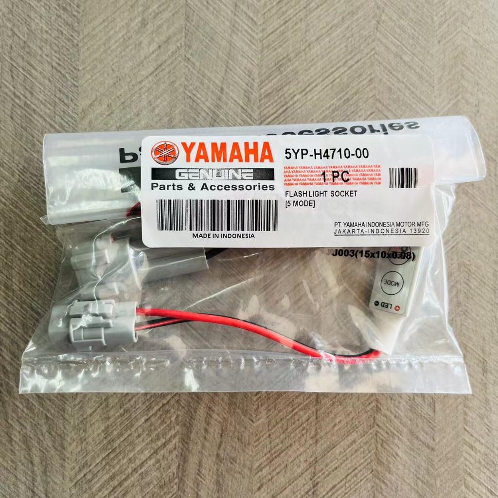 YAMAHA LC135 NEW V4 V5 V6 V7 - SOCKET REAR FLASH LIGHT SPOILER LAMP ...